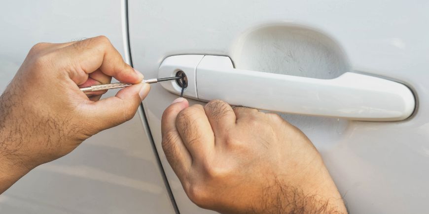 The Intriguing Evolution of Vehicle Entry Tools – Locksmith Keyless