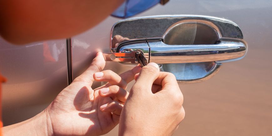 What Are the Different Types of Locksmiths? – Locksmith Keyless
